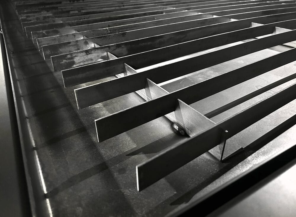 STV CNC SparX™4800: 4x8 Plasma Cutting Table